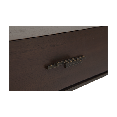 Vallet | Christopher Guy