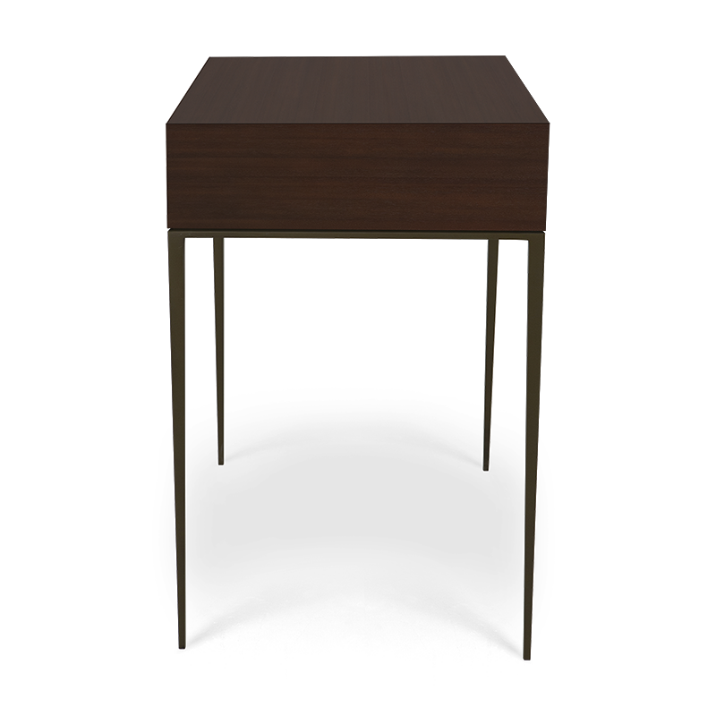 Vallet | Christopher Guy